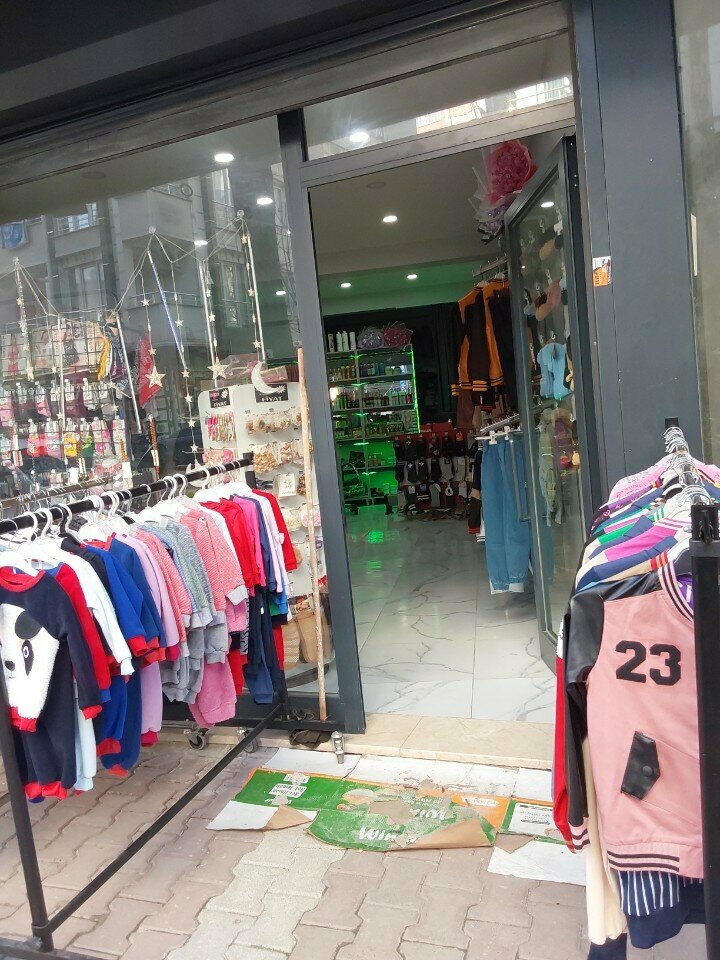 Tuhafiyeler Estella, İstanbul, foto