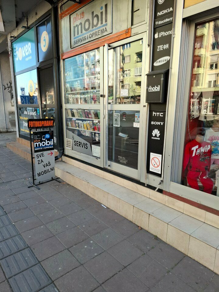 Telefon tamir servisi Plus Mobil, Novi Sad, foto