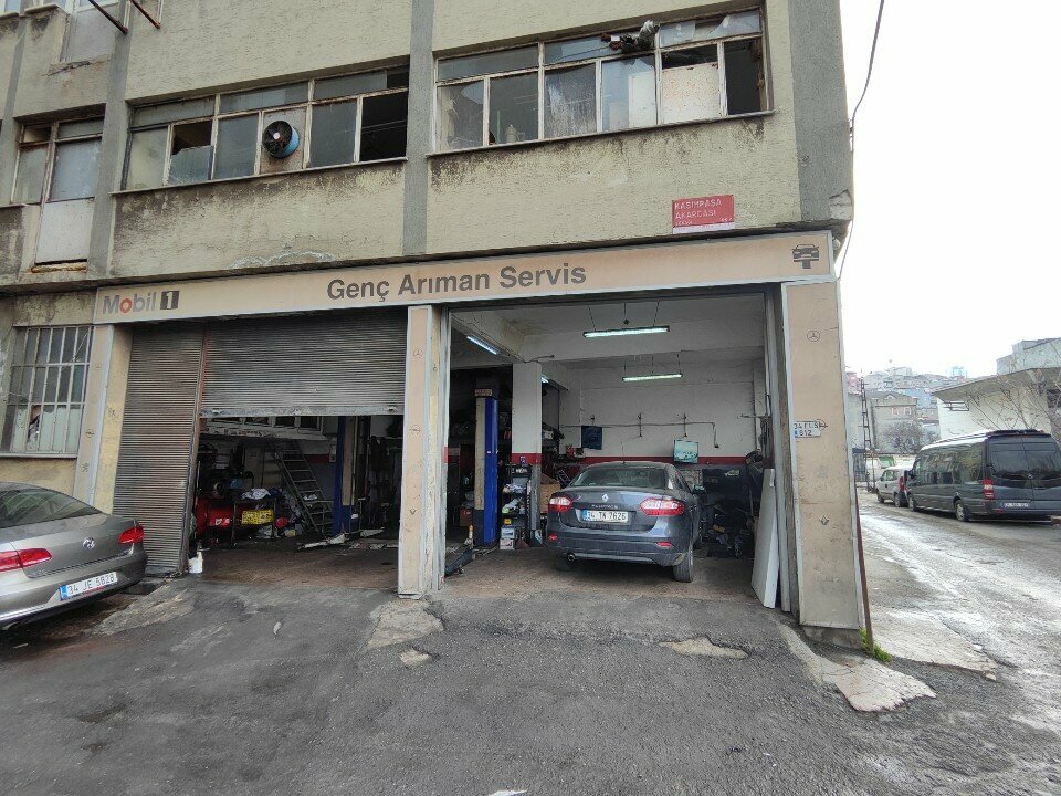 Otomobil servisi Genç Arıman Servis, İstanbul, foto