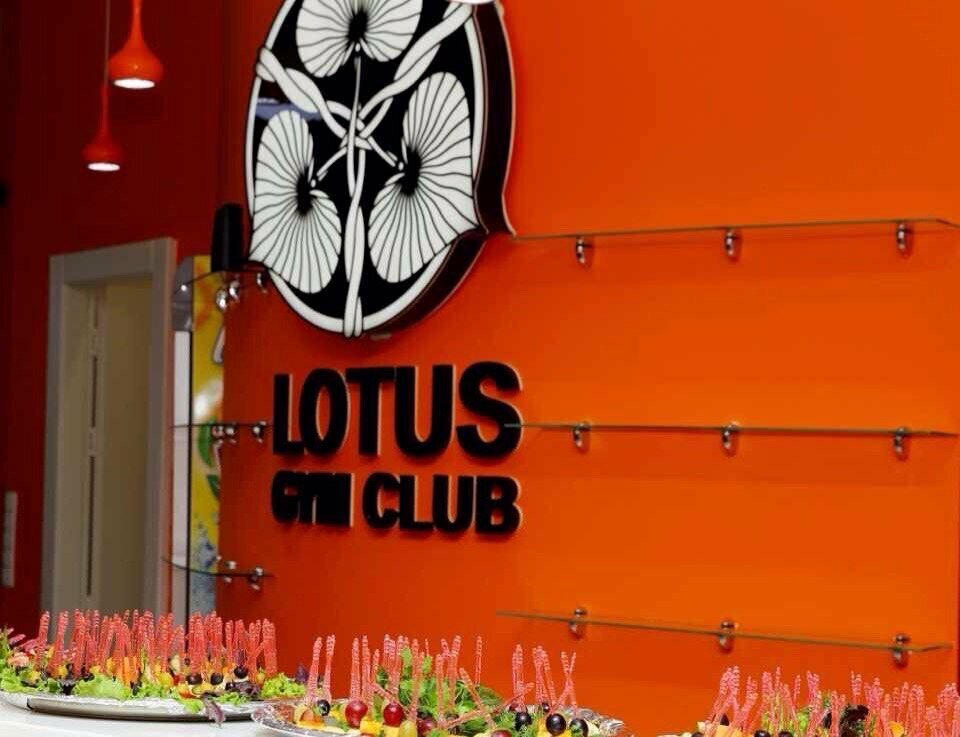 Spor ve jimnastik salonları Lotus Gym Club, Aşkabat, foto