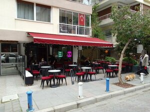 Awake Coffee & Espresso (1381. Sk. No 3/B, Kültür Mah. Alsancak Konak, 35220 İzmir, Turkey), kahve dükkanları  İzmir'den