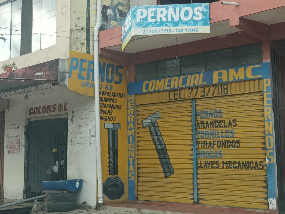 Otomobil servisi Comercial Amc, Santa‑Krus, foto