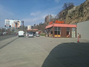Dunkin (Tbilisi, Noe Zhordania Embankment), fast food  Tiflis'ten