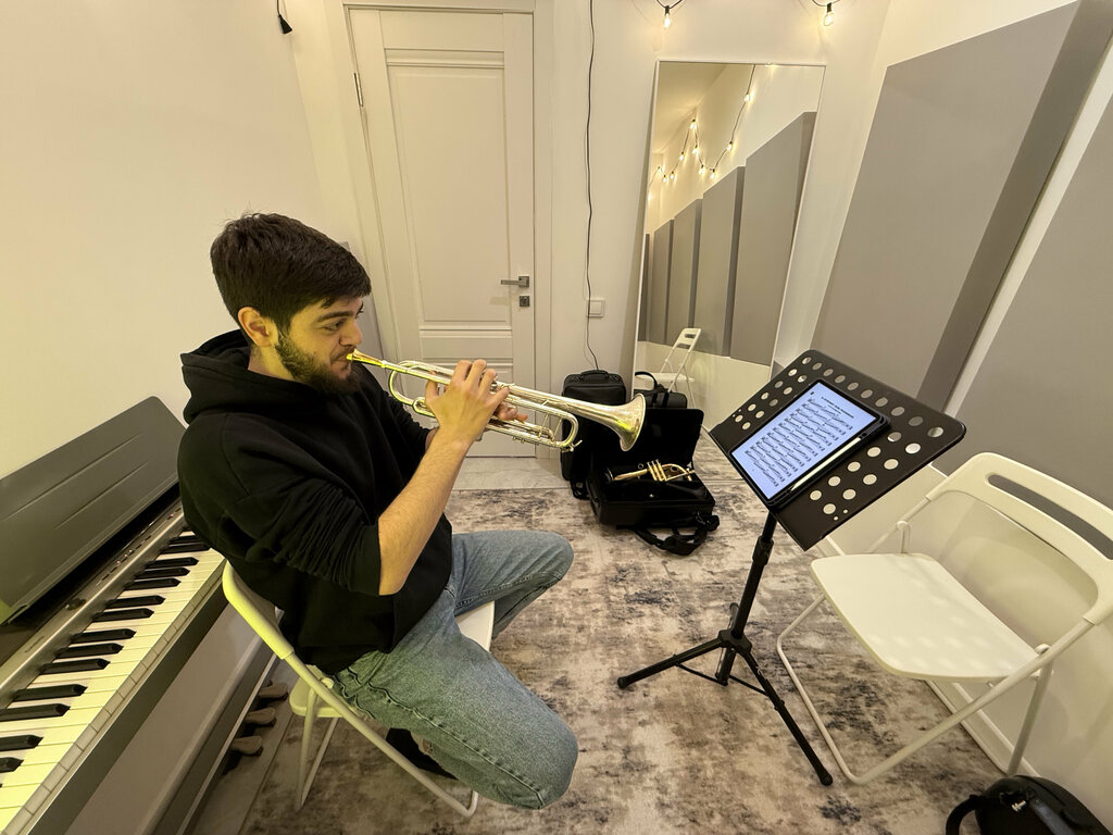 Müzik okulları ve konservatuarlar Студия саксофона Антона Чекурова, Moskova, foto