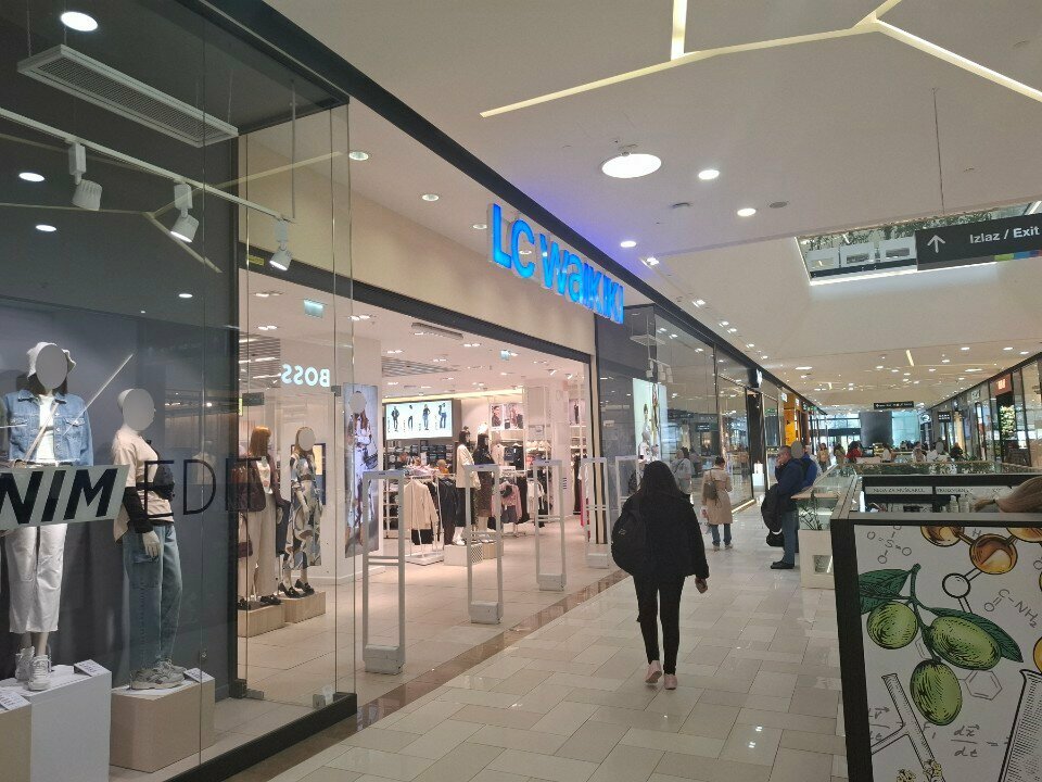 Giyim mağazası LC Waikiki, Novi Sad, foto