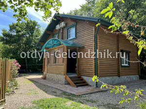 Частный Дом 462 на Накамото 62 (ulitsa Nakamoto No:62, SNT Lesnik-1), otel  Gelencik'ten