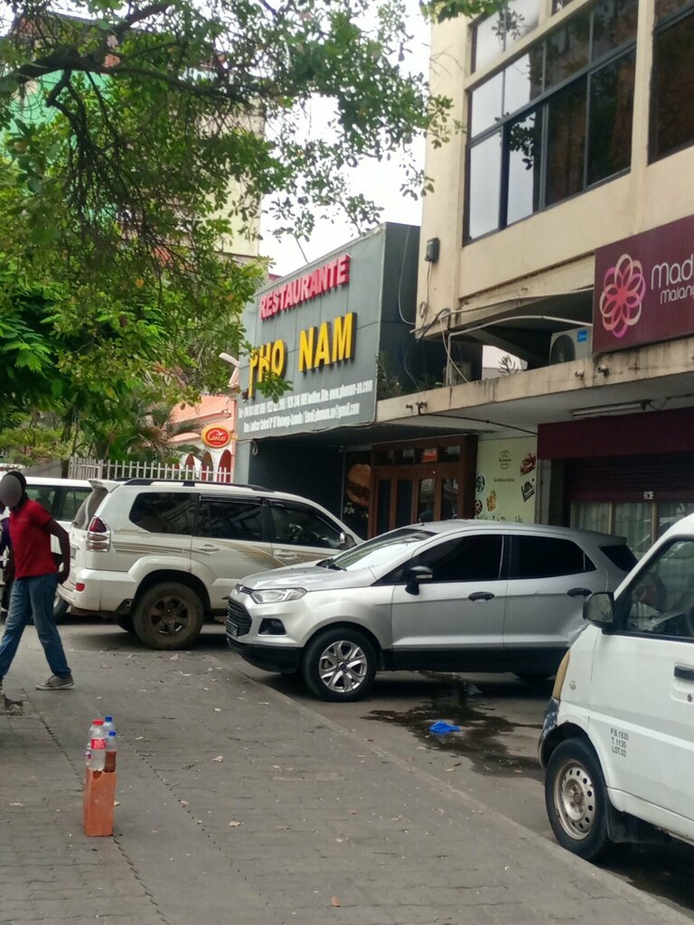 Restoran Pho Nam, Loanda, foto