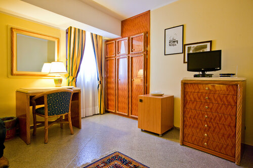 Otel Hotel Elimo, , foto