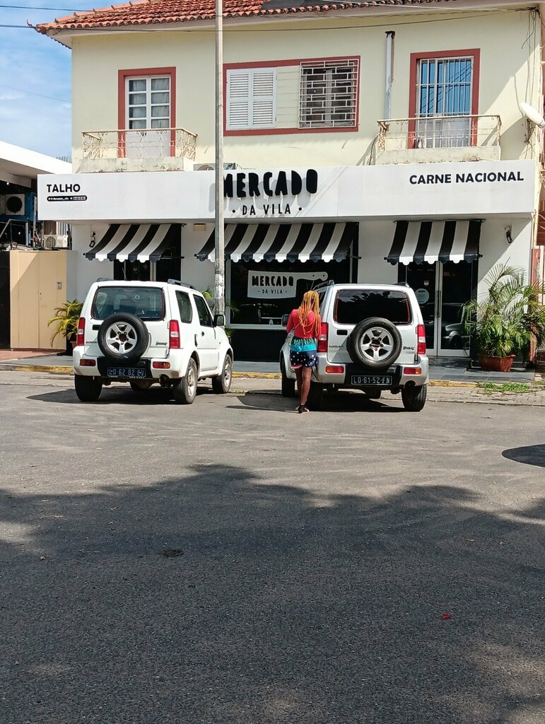 Kasap, şarküteri Mercado da vila, Loanda, foto