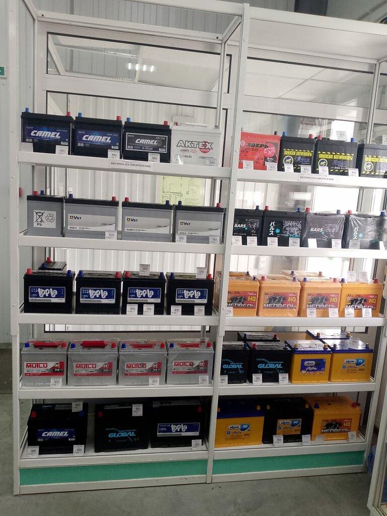 Akümülatör ve şarj cihazları Akkumulyatorny ray, Kuybyshev, foto