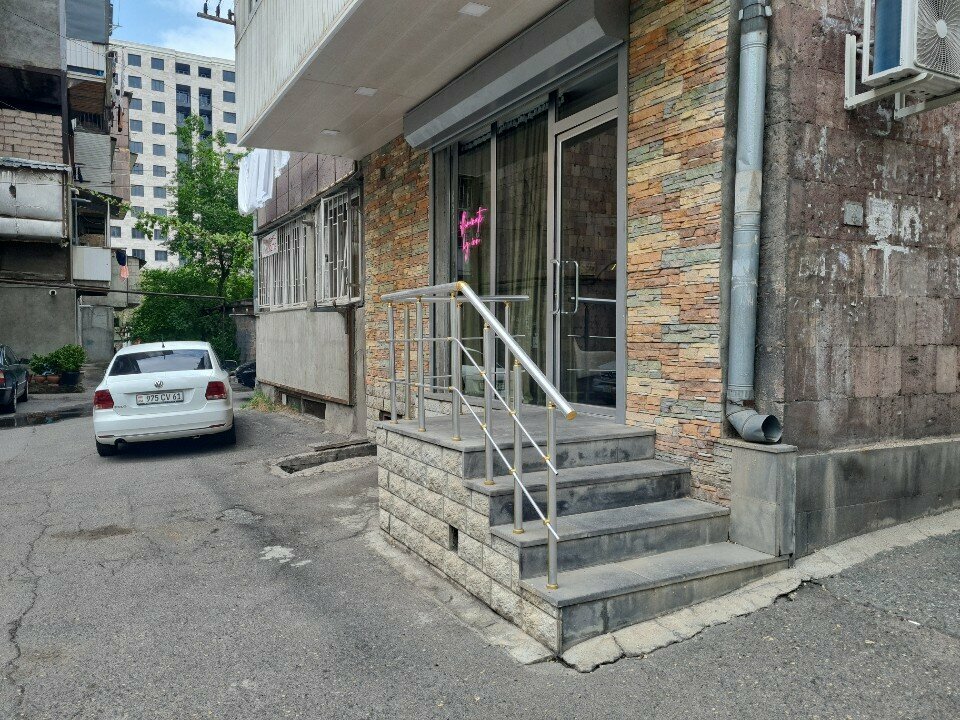 Güzellik salonu Illuminate by Inn, Erivan, foto