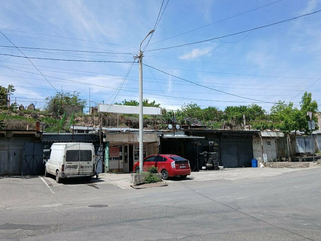 Otomobil kliması firmaları Կոնդիցիոներների լիցքավորում և վերանորոգում, Erivan, foto