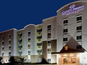 Candlewood Suites Norfolk Airport (Virginia, Norfolk), otel  Norfolk'tan