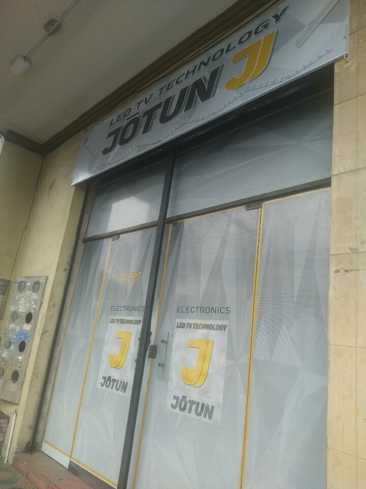 Elektronik eşya mağazaları Jotun, Santa‑Krus, foto