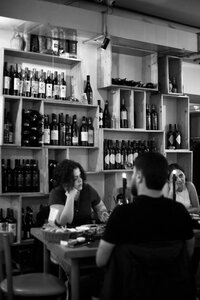 Room Fine Art Wine & Dine (Tеrlan Еliyarbеyov Street No:22), bar  Bakü'den