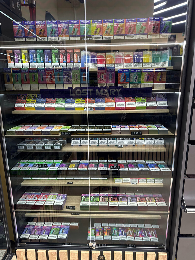 Tütün, sigara mağazaları Paradox Tobacco, Moskova, foto