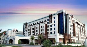 Four Points by Sheraton (Ndood Jham, Hili, Al Ain, Abu Dhabi), otel  Al Ain'den
