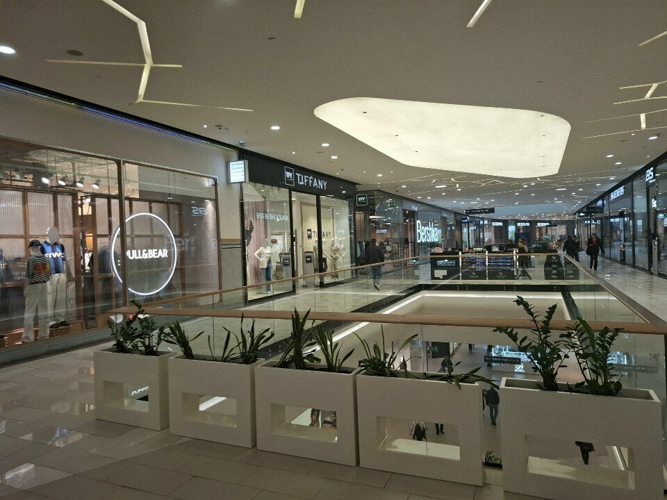 Giyim mağazası Tiffany, Novi Sad, foto