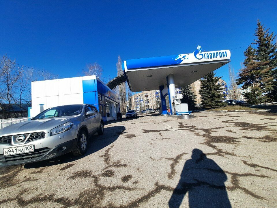 Benzin istasyonu Gazprom, Sterlitamak, foto
