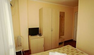 Yuzhnyy bereg Aquamarine (Naberezhnaya Street No:9, Lermontovo Village), otel  Krasnodarski krayından