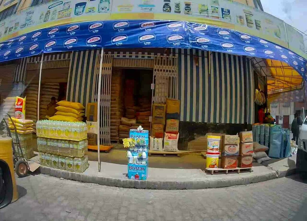 Market Alimentos al por mayor, El Alto, foto