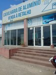 Caixilaria (Luanda Province, Municipality of Talatona, Cabolombo), kapılar  Loanda'dan