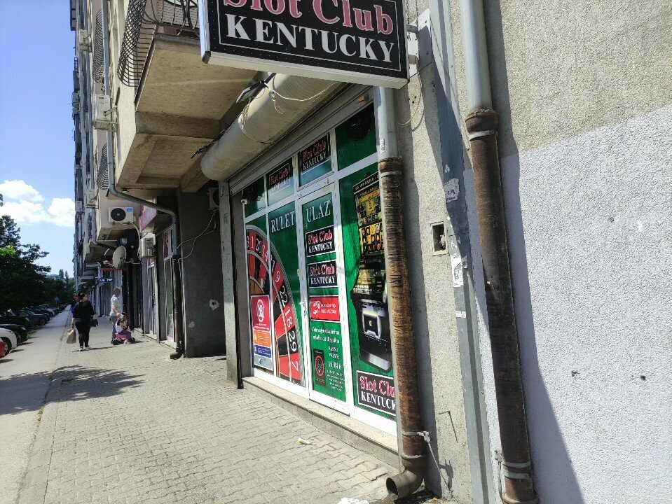 Şans oyunu bayileri Slot Club Kentucky, Novi Sad, foto