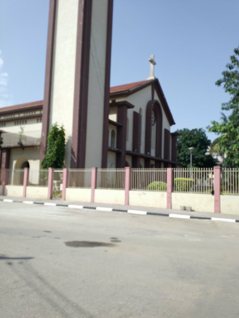 Protestan kilisesi Igreja de S. Paulo, Loanda, foto