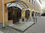 Логас (Fontanka River Embankment No:89В), yönetim ofisi  Saint‑Petersburg'dan