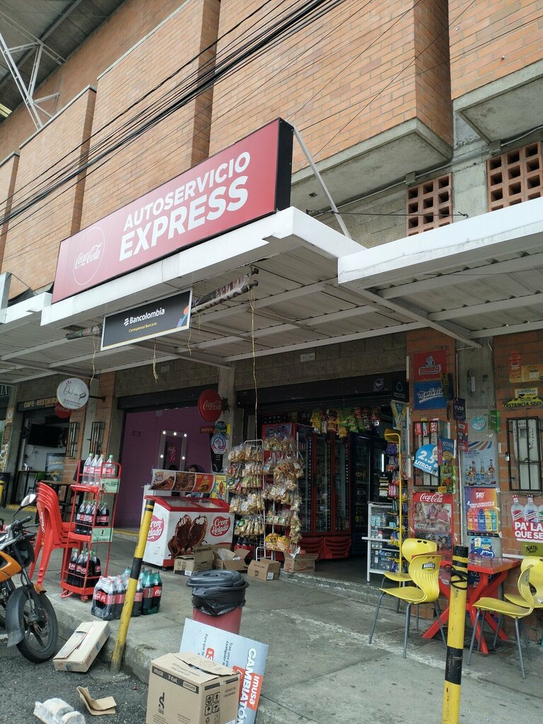 Toptan satış mağazaları Autoservicio Express, , foto