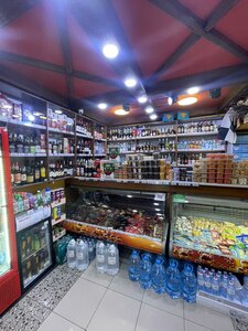 Barik (No:40, Samal-2 shaǵyn aýdany, Almaty), bira dükkanı  Almatı'dan