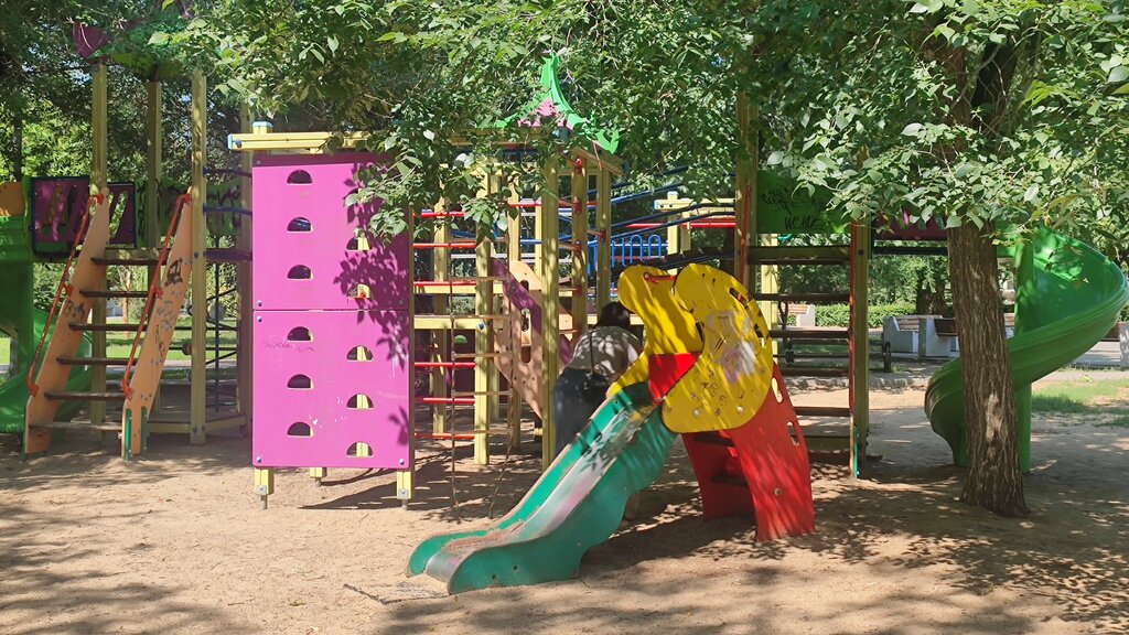 Oyun alanı Playground, Volgograd, foto