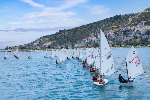 Spor kulüpleri Finike Yelken Ve Su Sporları Spor Kulübü, Finike, foto