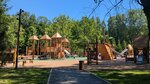 Playground (Republic of Bashkortostan, gorodskoy okrug Ufa, Sovetskiy District, lesopark imeni lesovodov Bashkirii), oyun alanı  Ufa'dan
