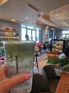 Kahve dükkanları Starbucks Bach Dang, Da Nang, foto