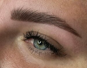 Kaş ve kirpik salonu Brows, Spask‑Riazanski, foto