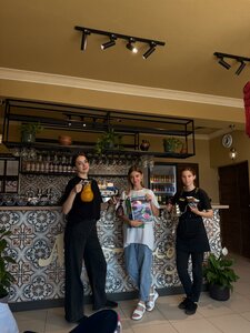 Чайхана Анор-Анор (ulitsa Mira No:258, posyolok gorodskogo tipa Ilskiy), kafe  Krasnodarski krayından