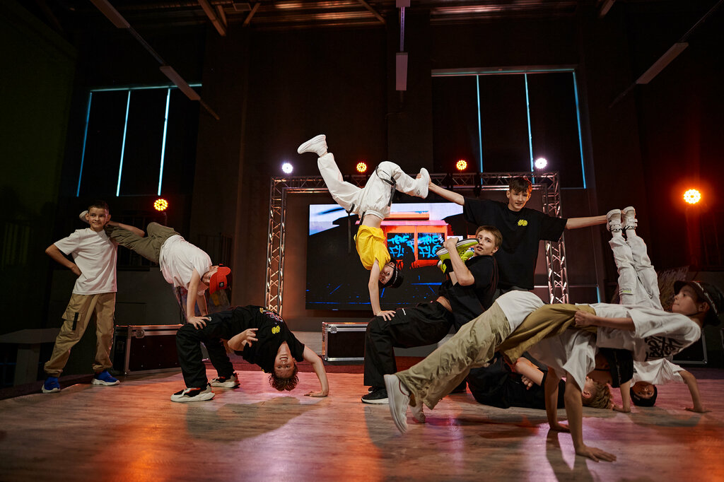 Dans okulları Chetire Chetverti, Belgorod, foto