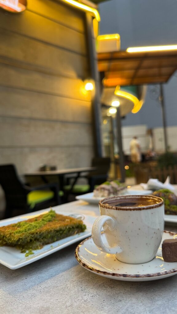 Restoran Hunkar Baklava, Bişkek, foto