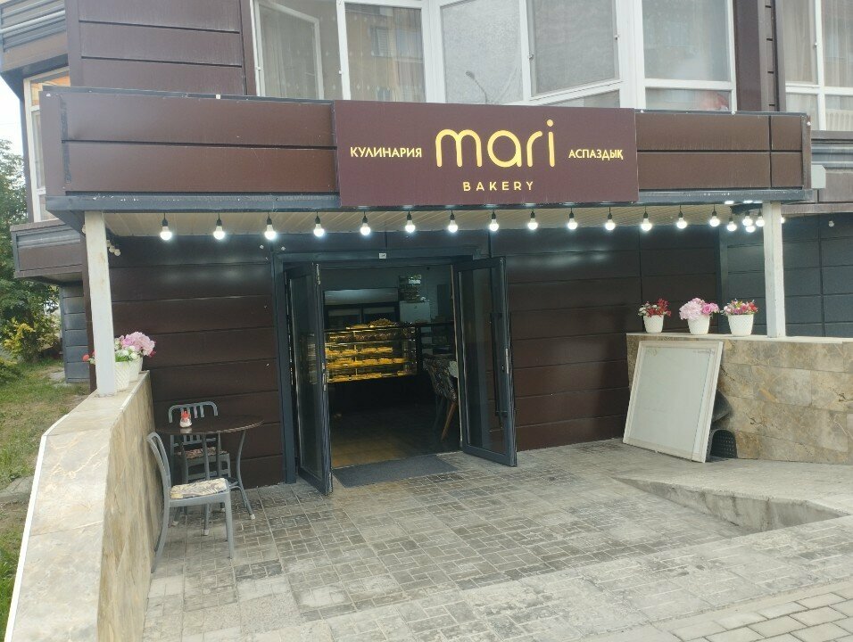 Hazır gıda satan yerler Mari, Almatı, foto