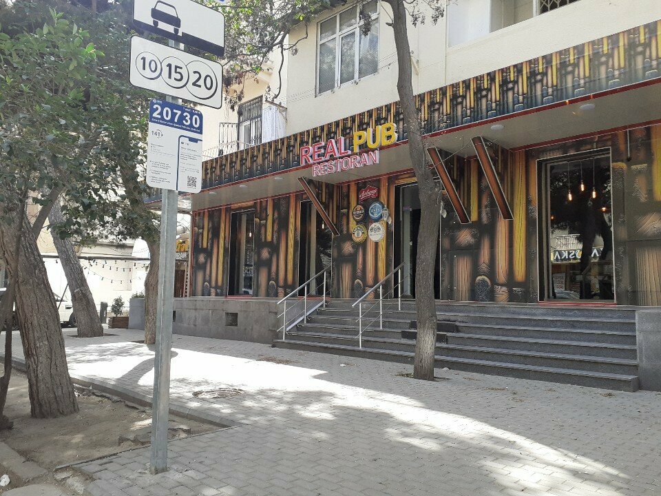 Bar Real, Bakü, foto