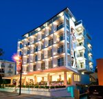 Hotel Atlantic (Marche, Pesaro e Urbino, Via Panoramica, 22), otel  Gabicce Mare'den