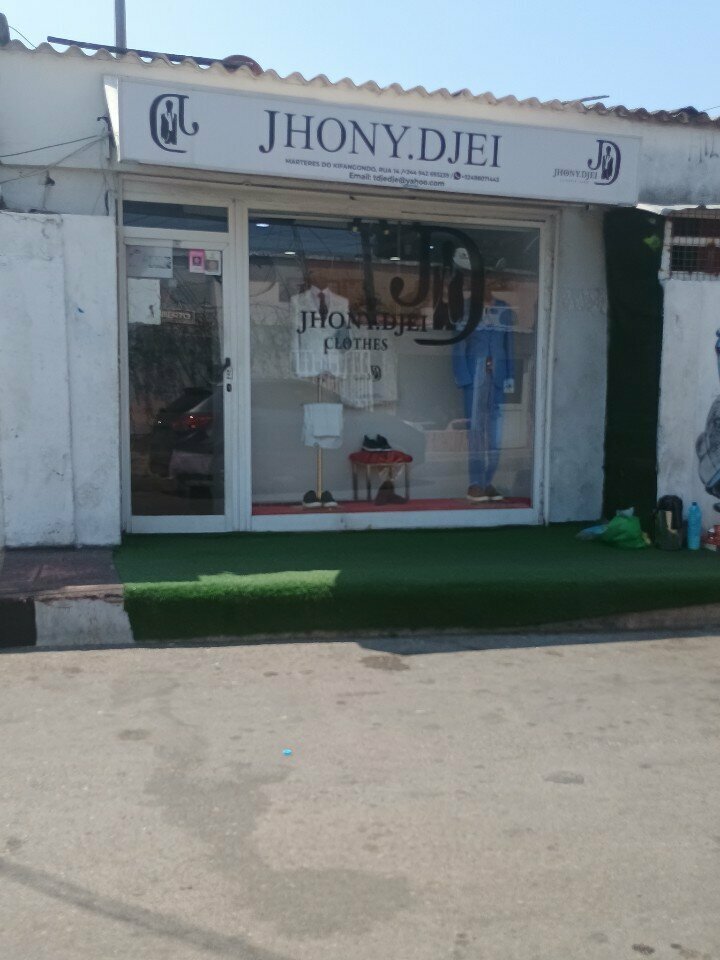 Dış giyim mağazası Jhony Djei, Loanda, foto