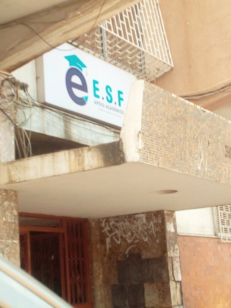 Eğitim merkezleri Ee. s. f, Loanda, foto