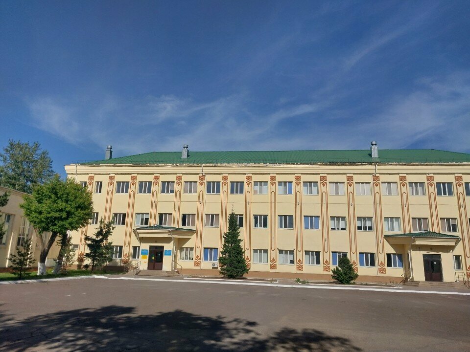 Üniversiteler L.N. Gumilyov Eurasian University, building 4, Astana, foto