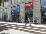 VIP Qapi (City of republican subordination Baku, Narimanov district, Shah Ismayil Khatai Avenue, 55), kapılar  Bakü'den