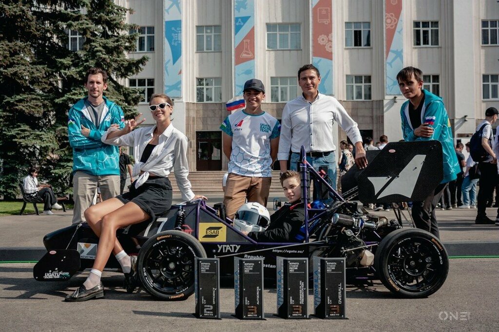 Sürücü kursları Buggy Wood, Armavir, foto