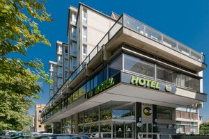 B&b Hotel Firenze City Center (Viale Giovanni Amendola No:34, Florence), otel  Floransa'dan