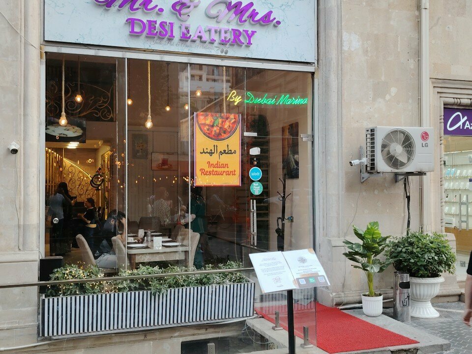 Restoran Mr. & Mrs. Desi Eatery, Bakü, foto