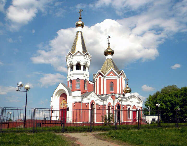 Ortodoks kiliseleri Храм святой великомученицы Варвары, Belgorodskaya oblastı, foto